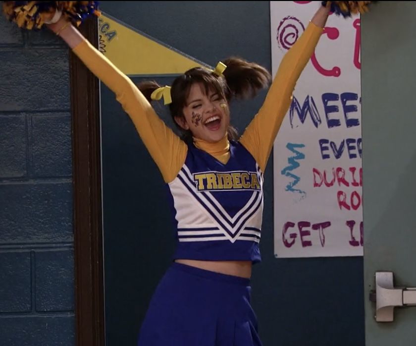 How To Tell When A Zodiac Sign Has A Crush On You - Vibe FM