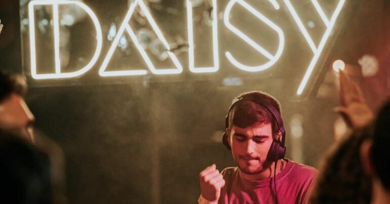 This Sunday: Daisy’s Terrace Takeover at Oka! - Vibe FM